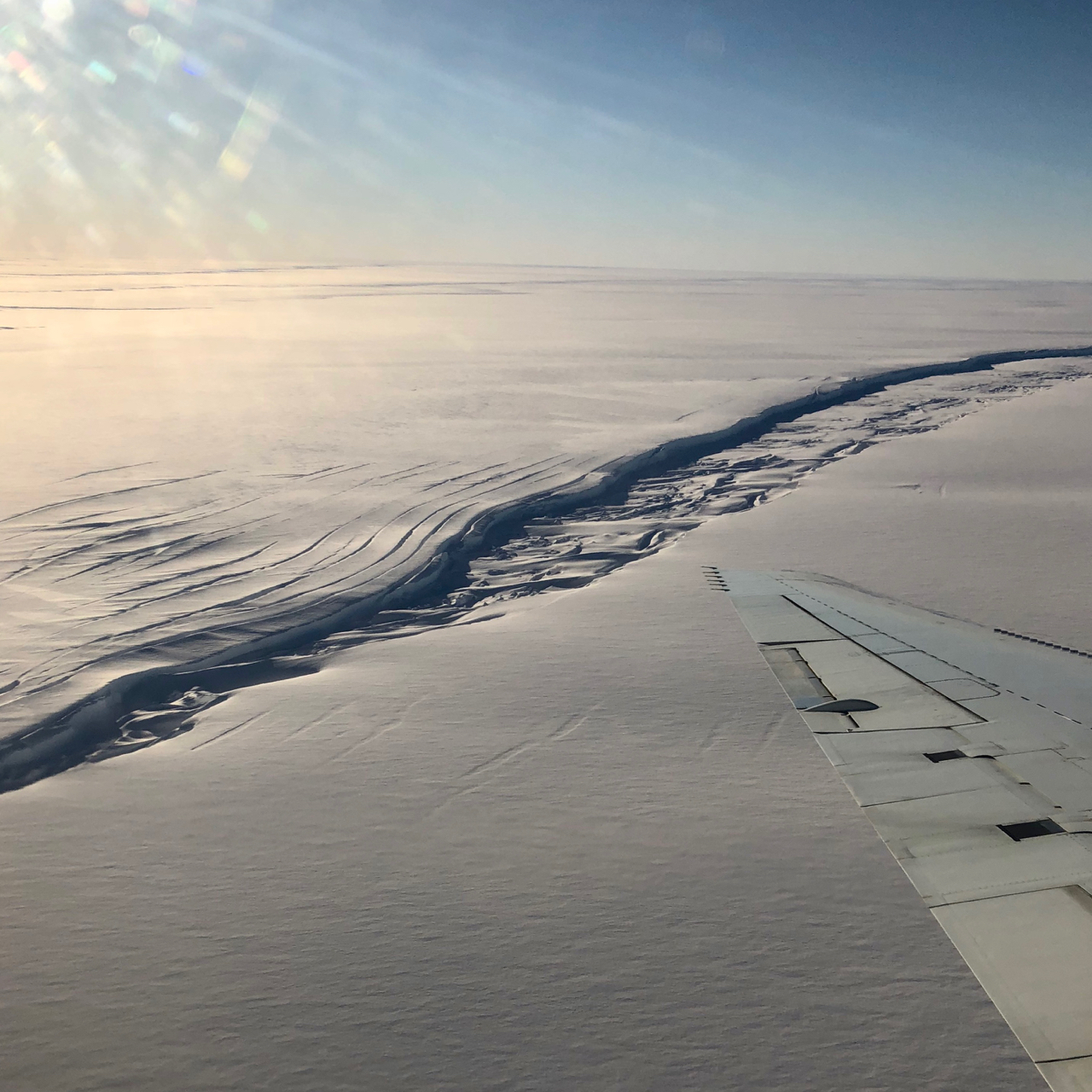 A large rift bisecting part of the Stancomb-Willis Glacier Tongue | ESD ...